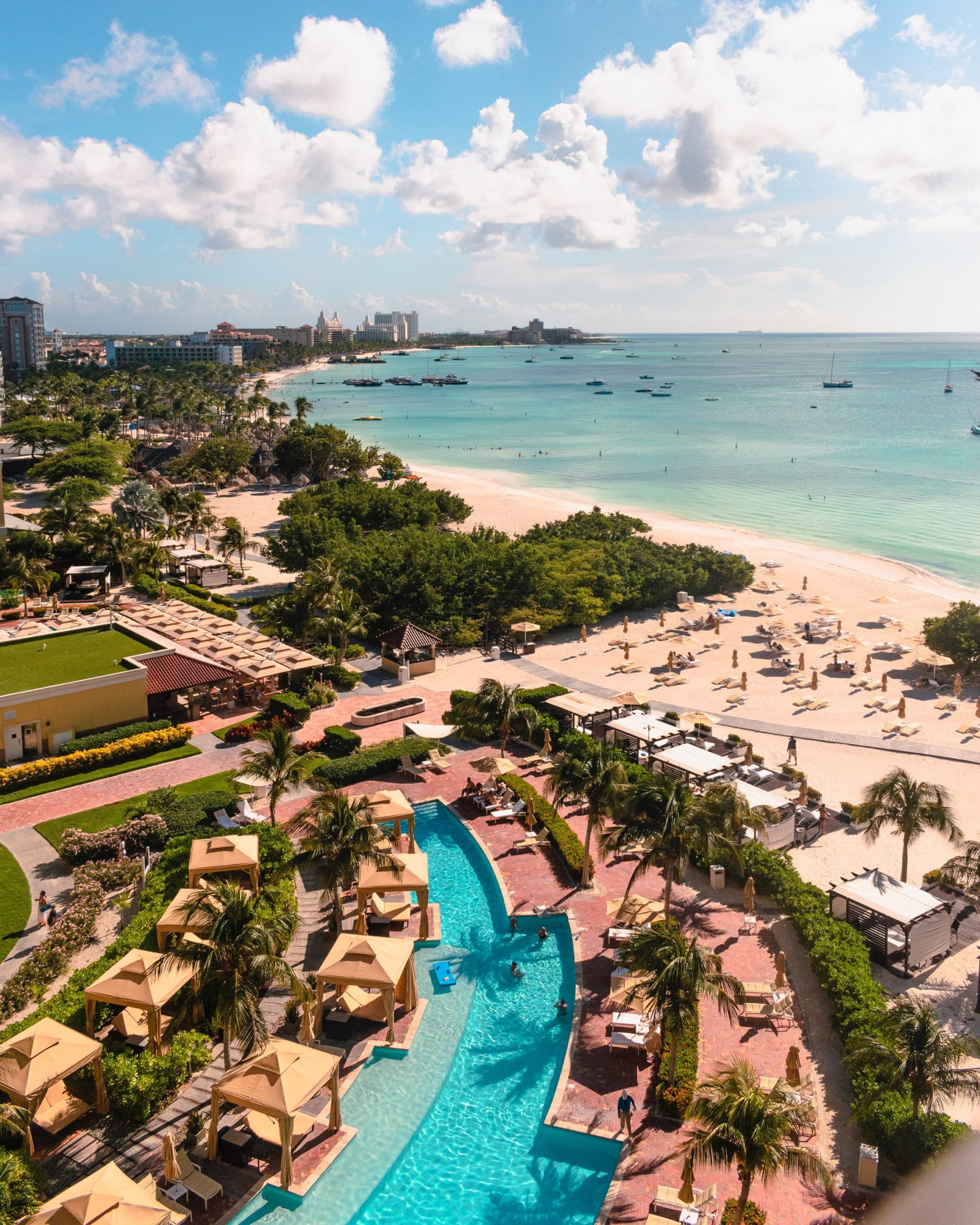 Hilton vs Marriott Aruba – 2024 Unbiased Comparison | Nearest BnB Hilton vs Marriott Aruba – 2024 Unbiased Comparison | Nearest BnB